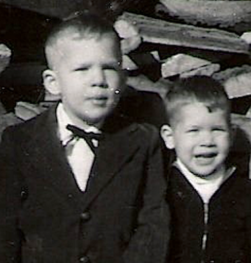 Paul, Tim and The Silverware Conundrum – TotallyPaul